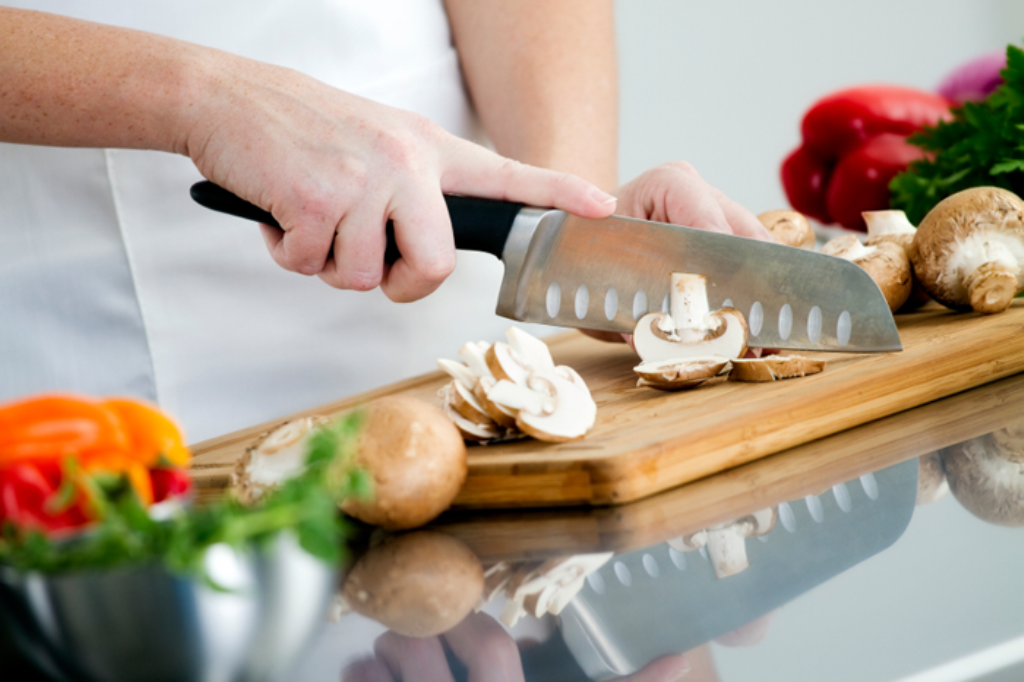 How to Condition Cutting Board for Barbecue Masters – grilling4all
